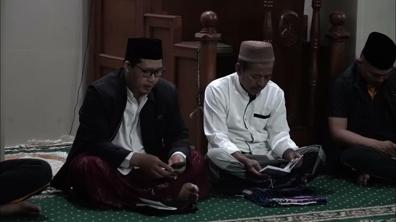 SHOLAT SUBUH BERJAMAAH DAN BINROHTAL POLRES PONOROGO - YouTube
