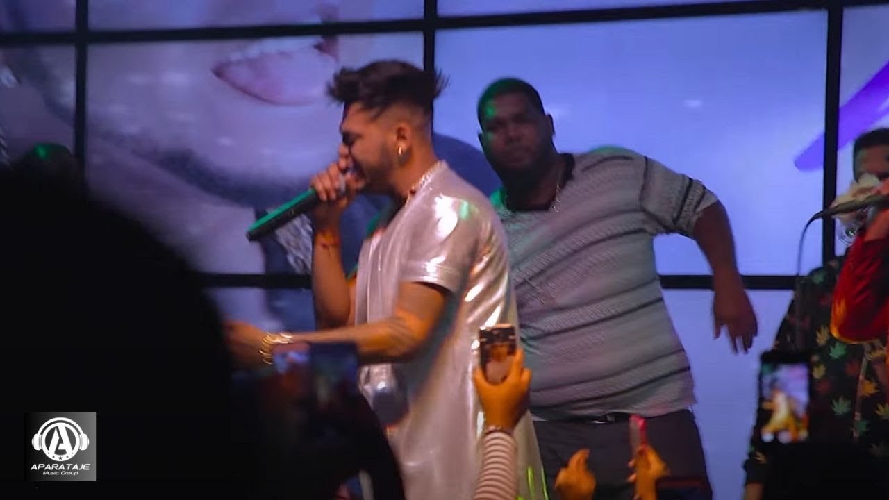 El Mayor Classico - Salsa Con Fuego (BRONX NY) #VERSACEUSATOUR - YouTube