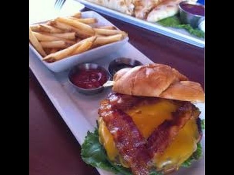 Ruby Tuesday's Triple Prime Bacon Cheddar Burger Review - YouTube