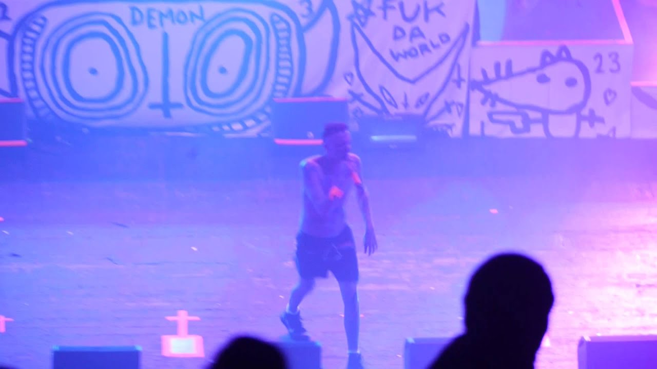 Die Antwoord - I fink you freaky LONDON BRIXTON 16 JANUARY 2015 - YouTube