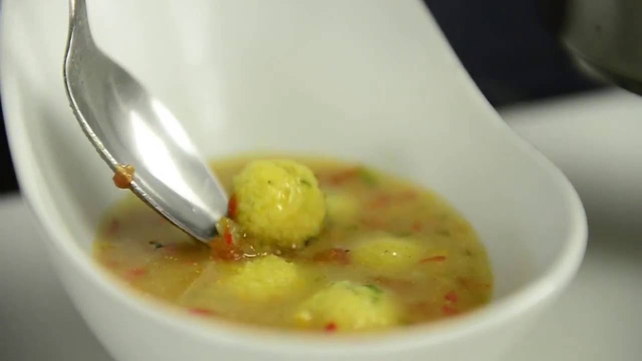 Recetario Nestlé 150 años - Bori Bori de Pollo - YouTube