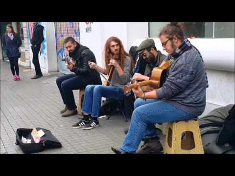 Sokak Sanatcıları - - Marsis Dağı -- İstiklal Caddesi - - Cok güzel Ses