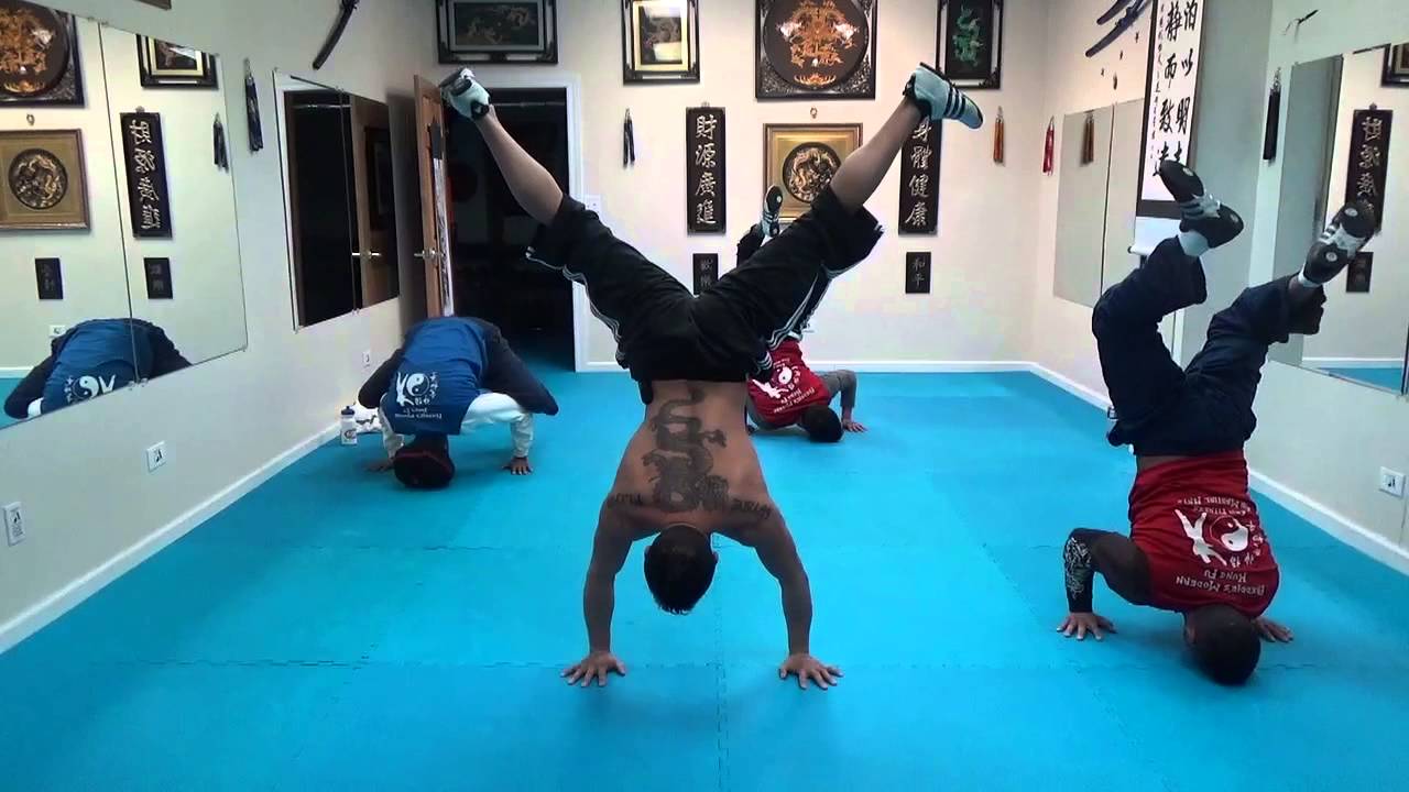 Flexibility & Handstand Training - YouTube