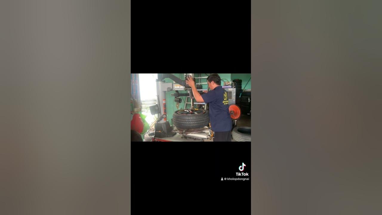 Kenda 215/50R17 KR205 - YouTube