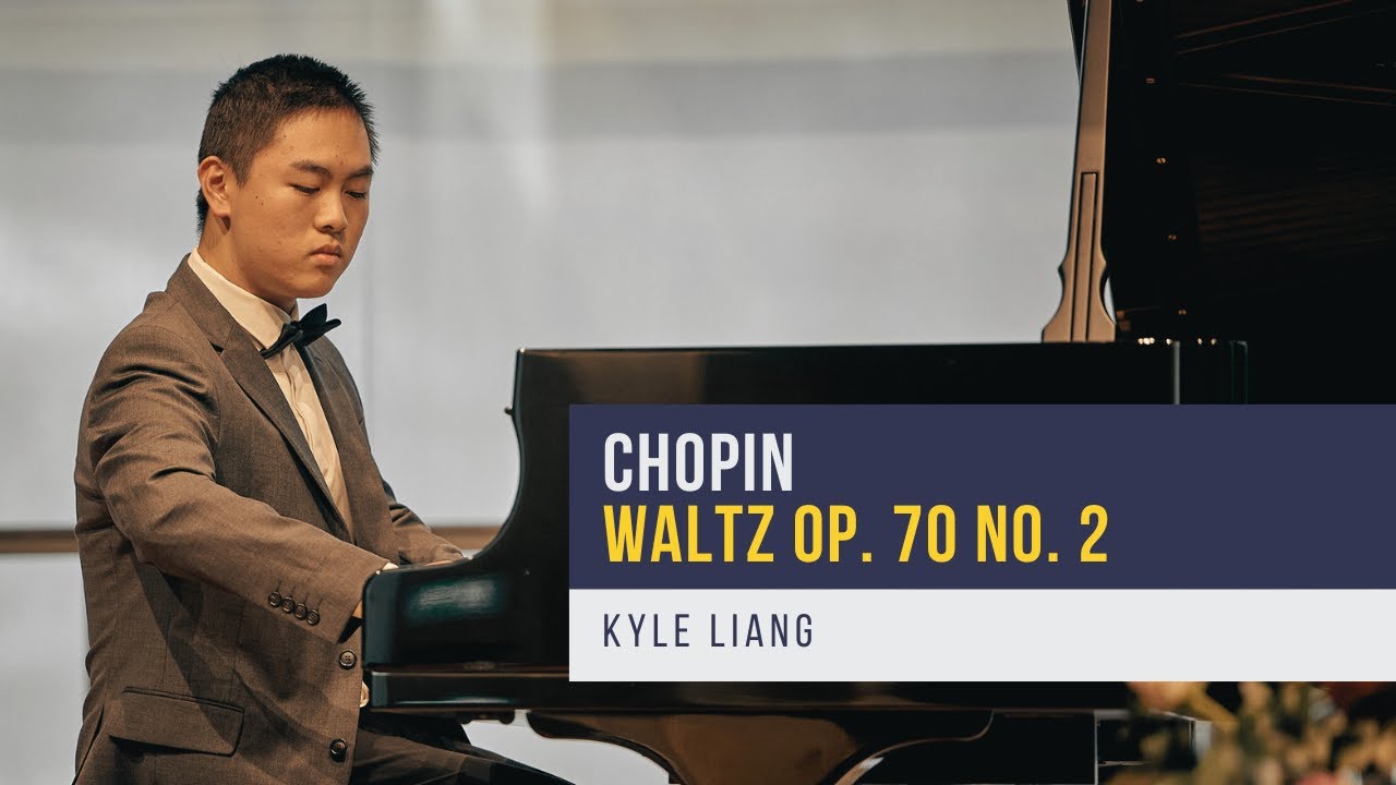 Chopin Waltz, Op Posth 70, No 2 - YouTube