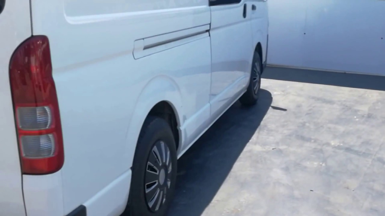 2014 TOYOTA QUANTUM 2.5 D4D CREW BUS - YouTube