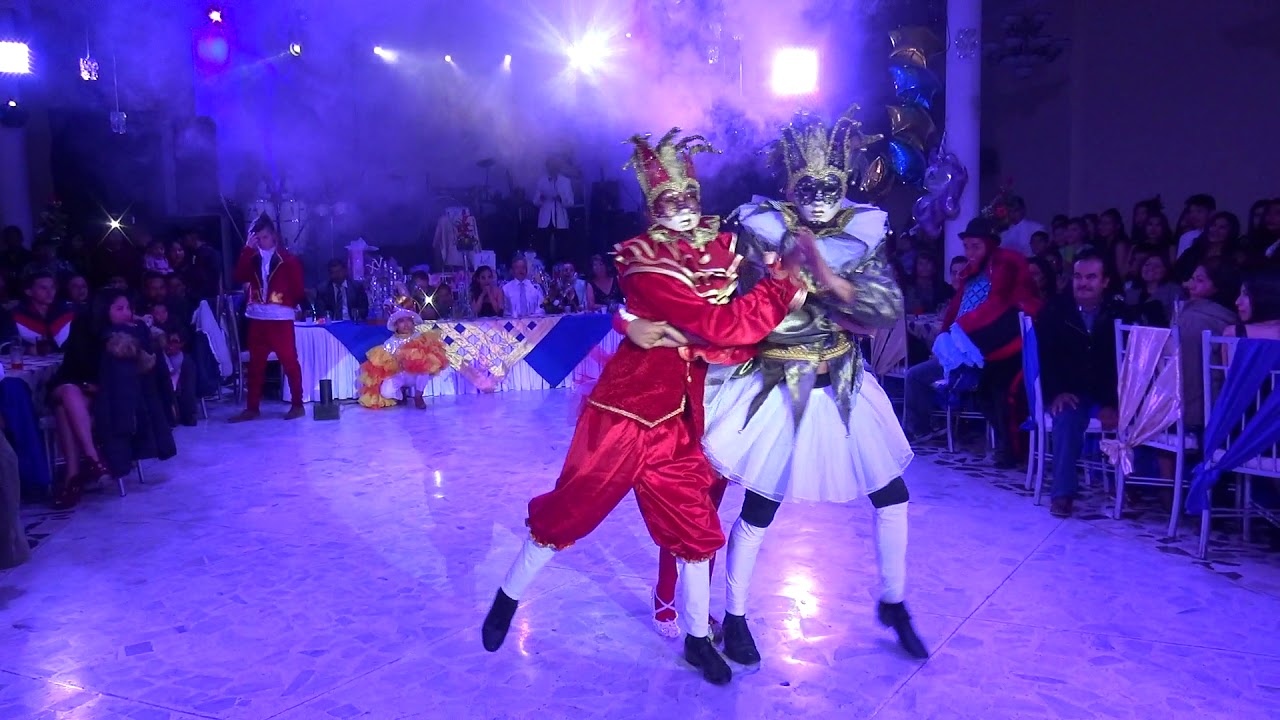 Opening Andrea XV Años DNA Circus #EdiyArt - YouTube