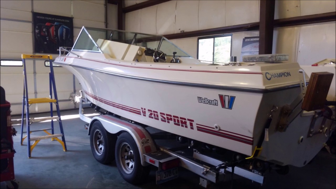 1990 Wellcraft V20 Sport Repower - YouTube