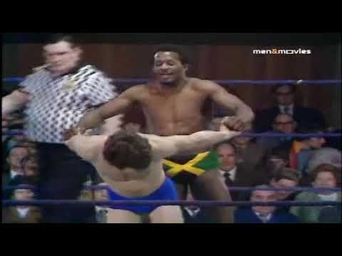 Clive Myers v Steve Grey 3 - YouTube