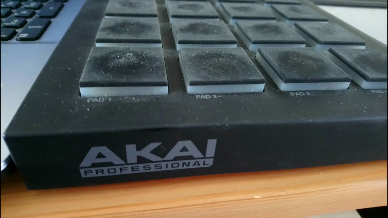 Maikie Beats - 01Beat01 Akai MPC Touch SP 1200 vintage mode Boombap ...