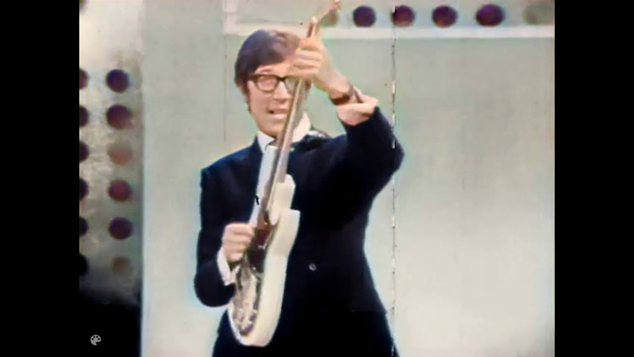 The Shadows - Dance On! (1967) - YouTube