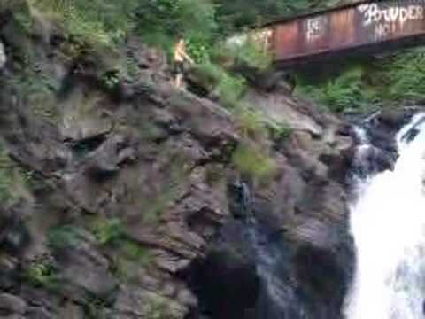 Powder Hole in PA - YouTube