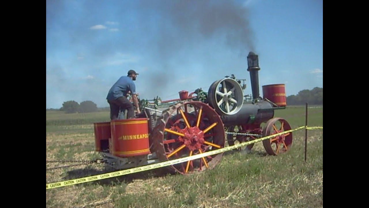 1st of two MINNEAPOLIS Steam Engines Plowing at 2019 Sycamore IL ...