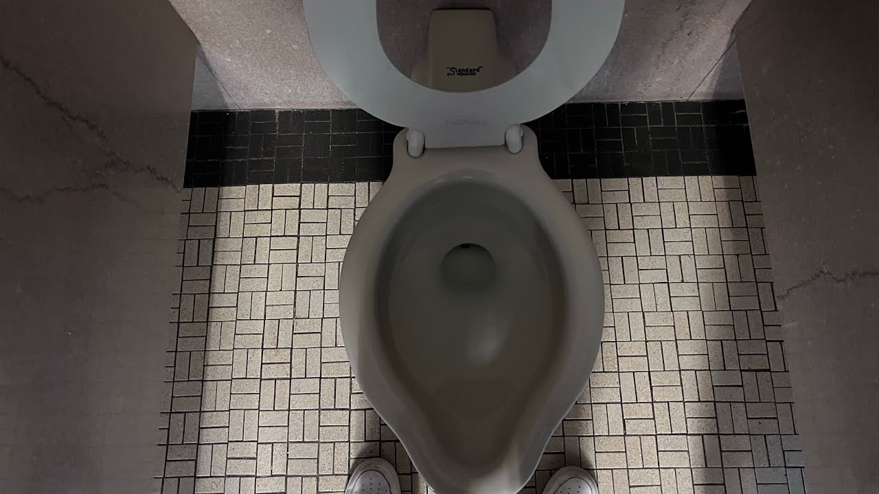 190: DU 10 - Antique 1920s back Spud “Standard” Monaco Toilets!!! - YouTube