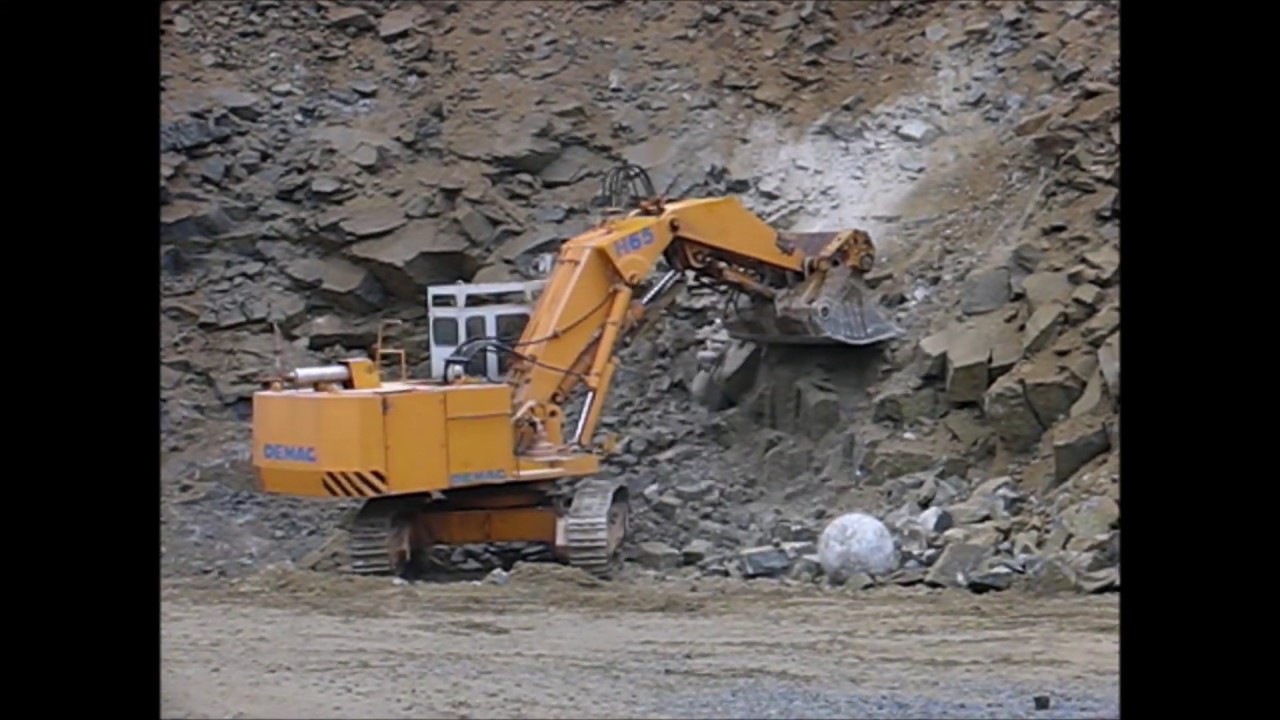 Demag H65 quarry work - YouTube