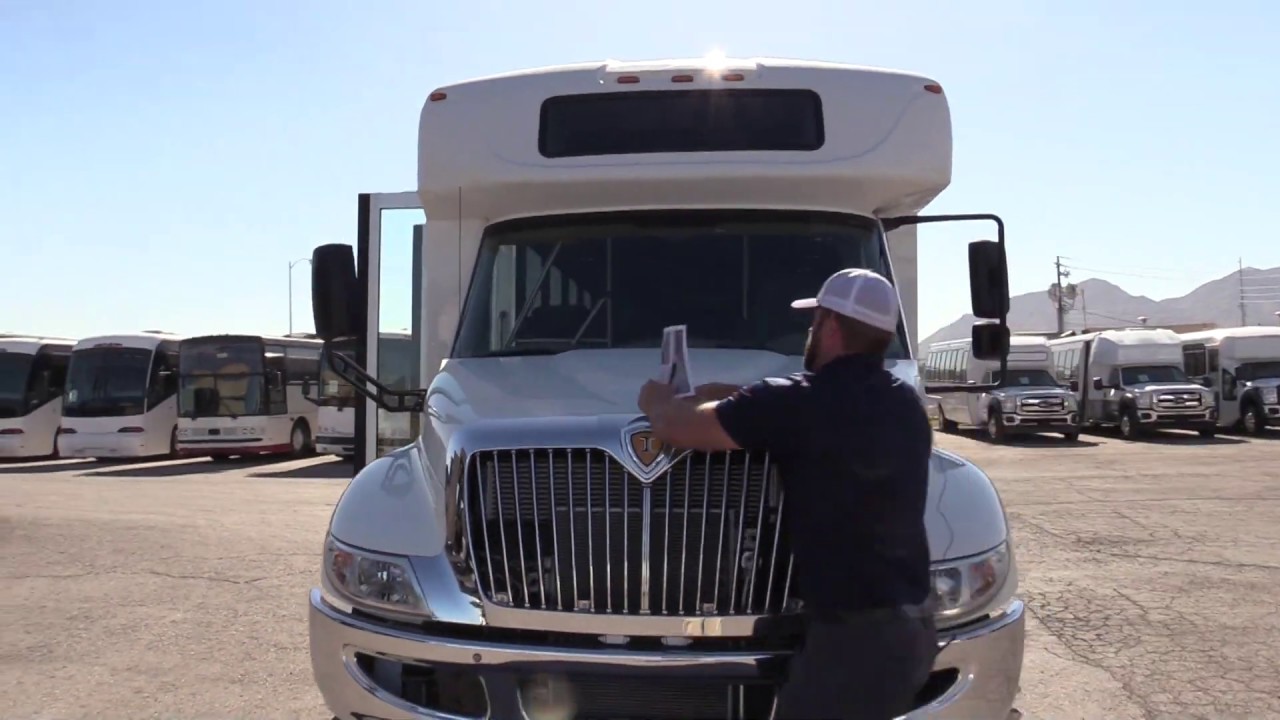 2017 Starcraft Allstar XL Executive Shuttle Bus S14717 - YouTube