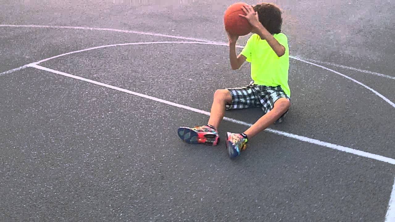 Basketball Trick - MAGICAL!! - YouTube