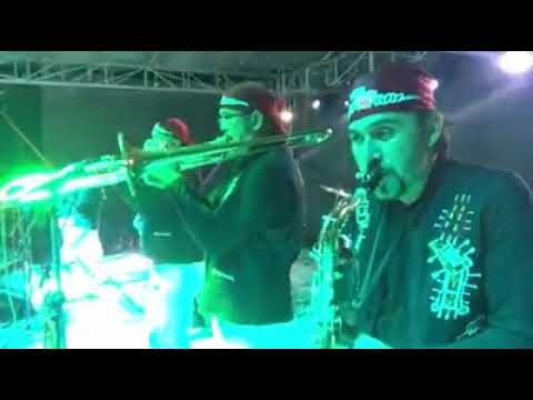 BANDA WANE WANE - LA QUETA - YouTube