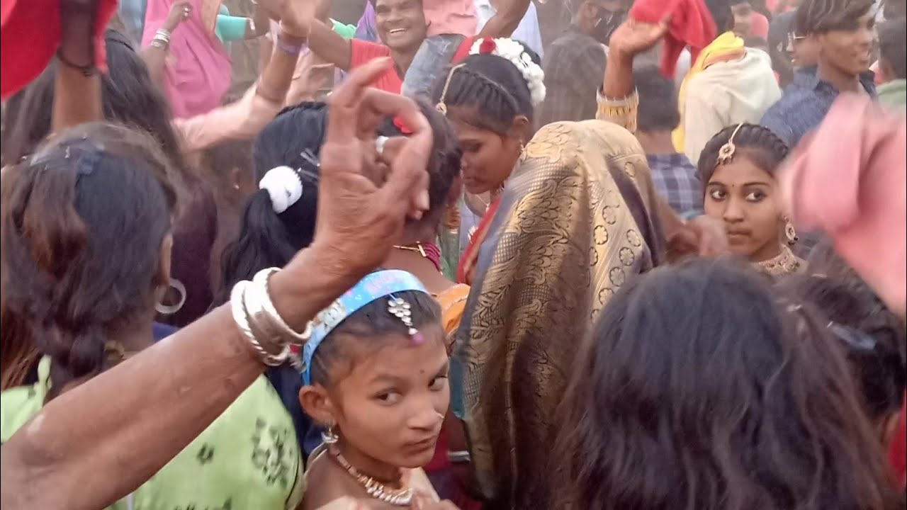 bhagoriya melaa super julaa Video । वेजापुर भगोरिया विडियो । - YouTube