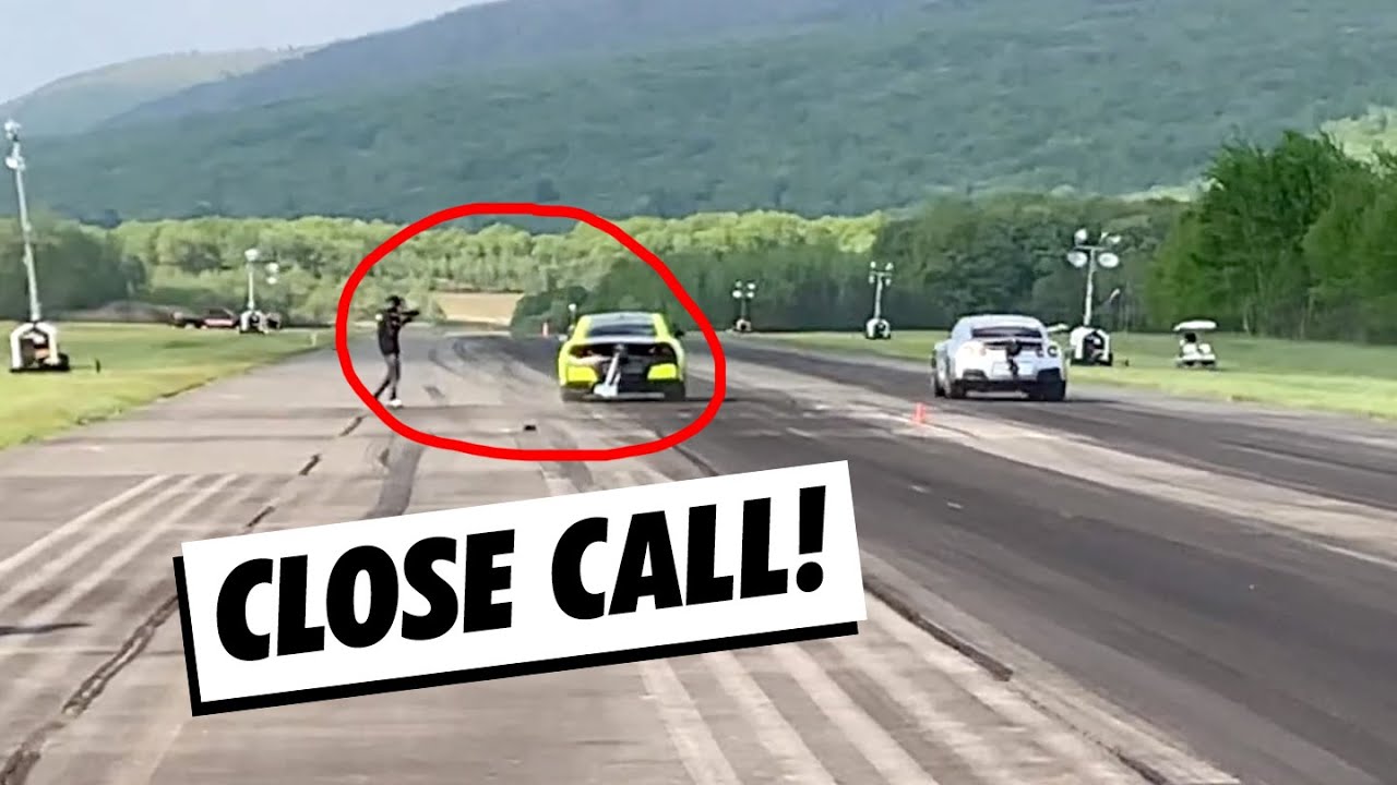 Close call at Street Race! GTR vs GTR - YouTube