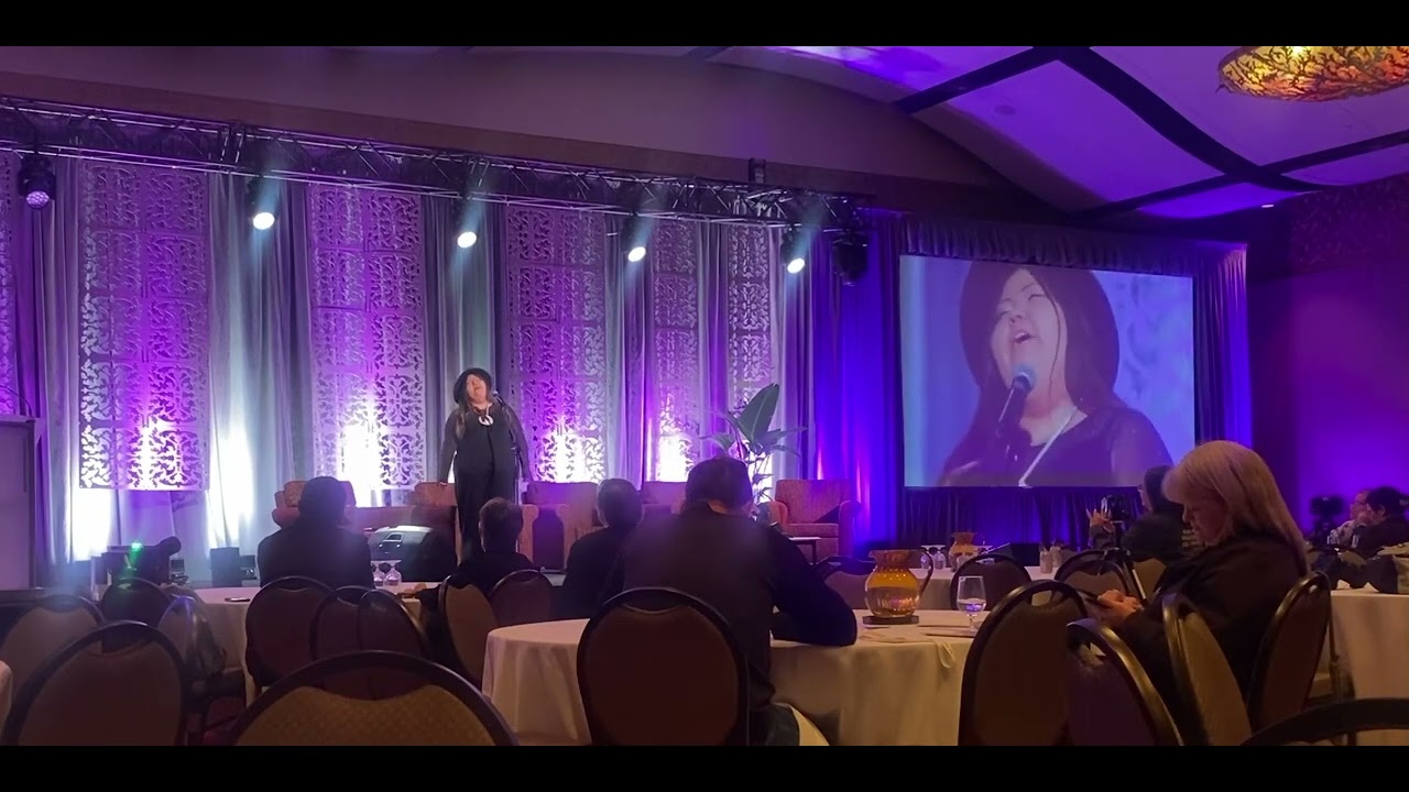 Alicia Kayley Singing Rise Up by Andra Day - YouTube