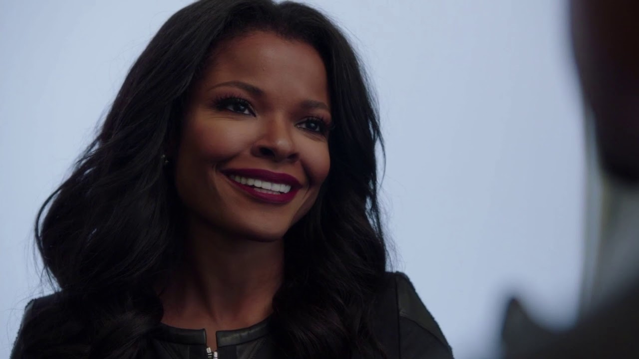 Screen Stories with Keesha Sharp TV Series "Lethal Weapon" Trish in court - YouTube