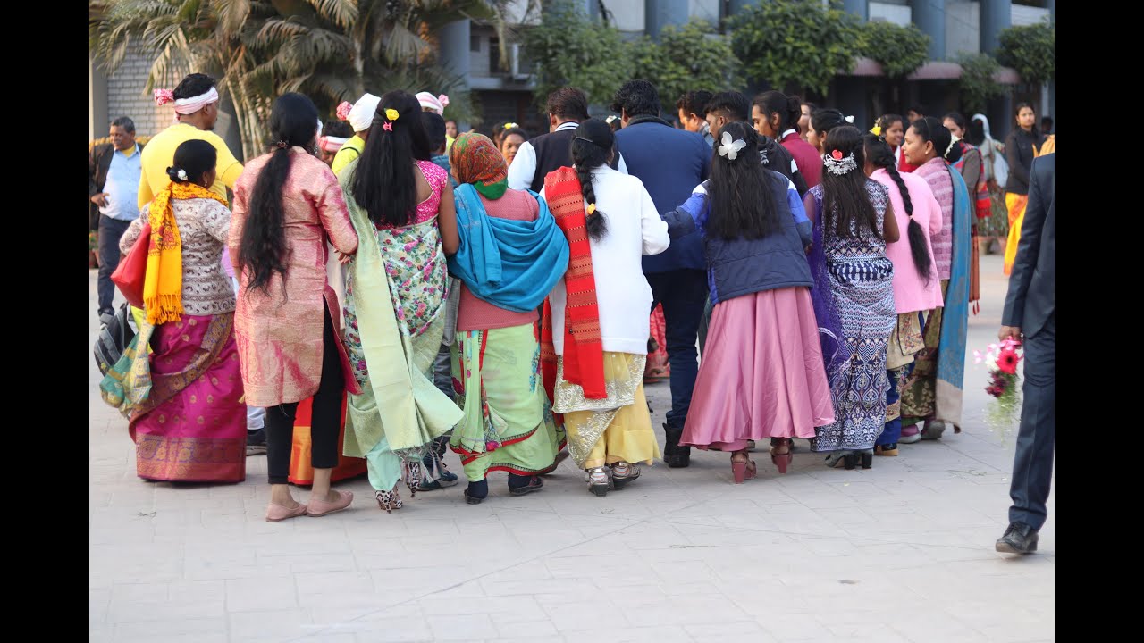 Chain Dance after Church Wedding Part 1 || Vimal Minj weds Jyoti Toppo ...