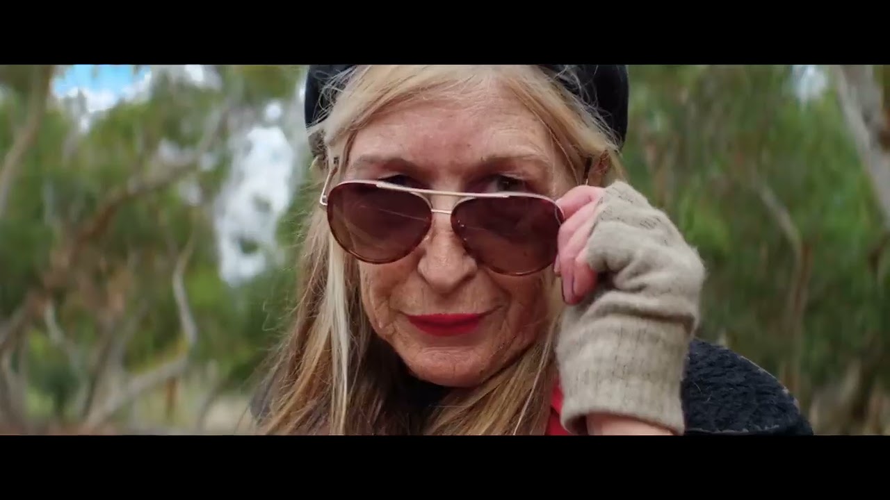TONES AND I - DANCE MONKEY (OFFICIAL VIDEO) - YouTube
