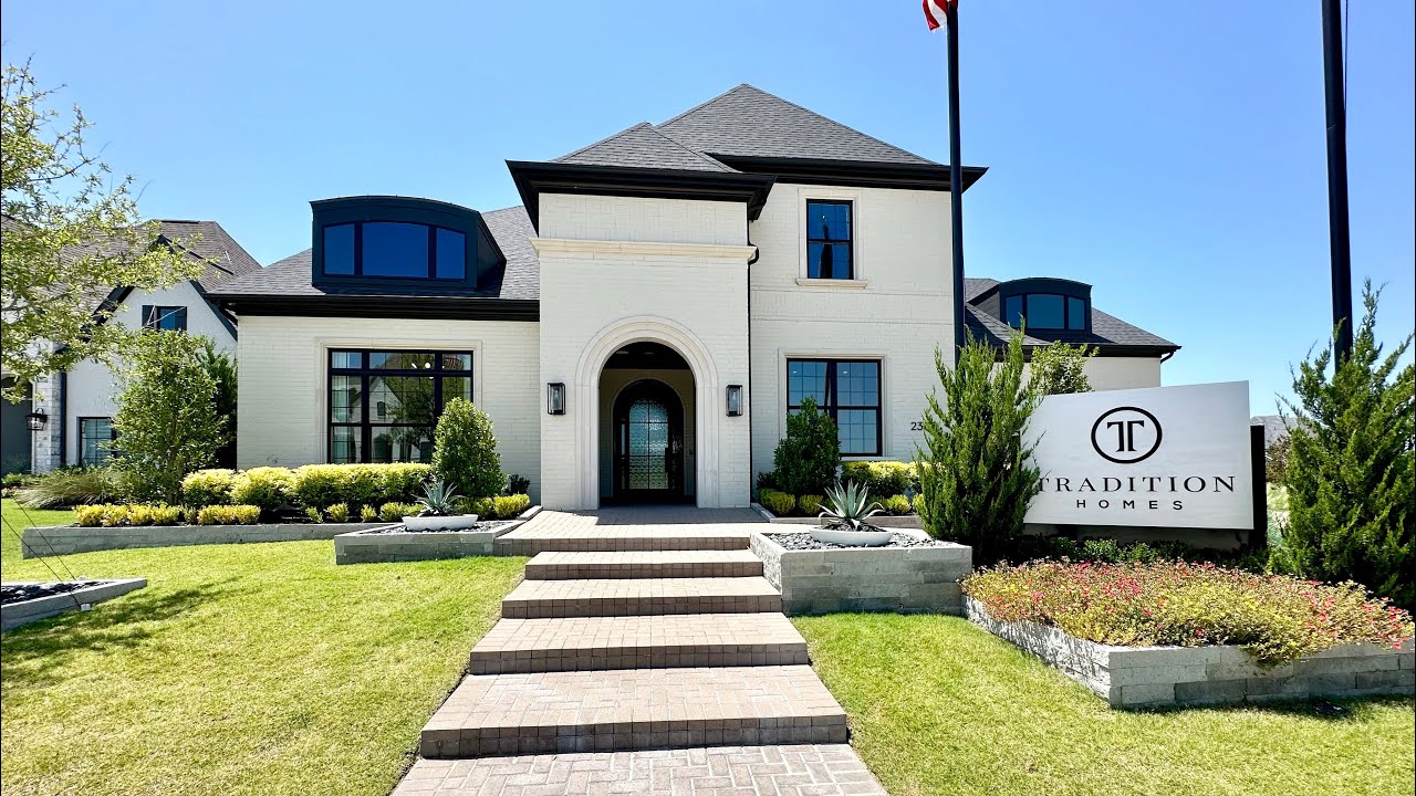 INSIDE A LUXURY MODEL HOME NEAR DALLAS TEXAS | TRADITION HOMES - YouTube
