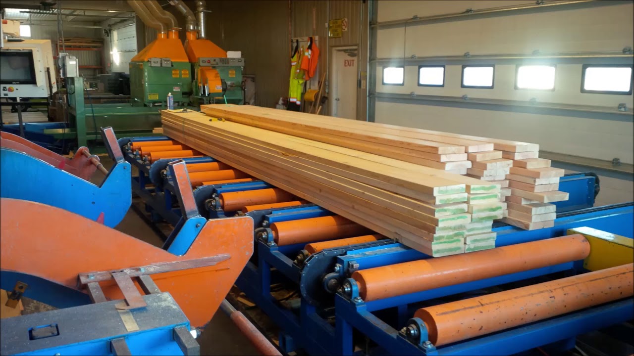 Component Saw Material Handling - YouTube