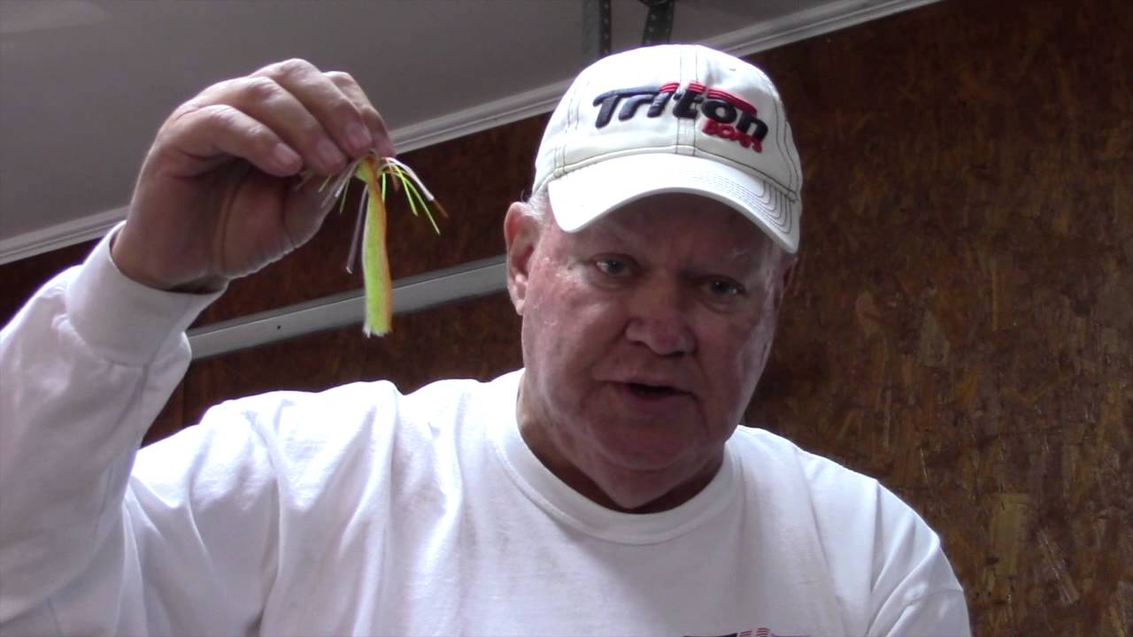 Bill McCoy - Fishing Tips & Techniques - Spinnerbait - Episode 3 - YouTube
