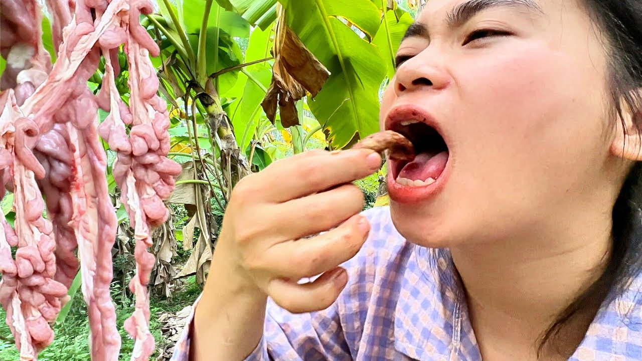 Shocked by Pork Intestines Hanging in Trees - Xuxu’s Irresistibly Spicy ...