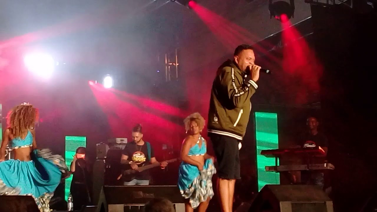 Alain Ramanisum , main dans la main , à cause fifine , Flori'créole ...