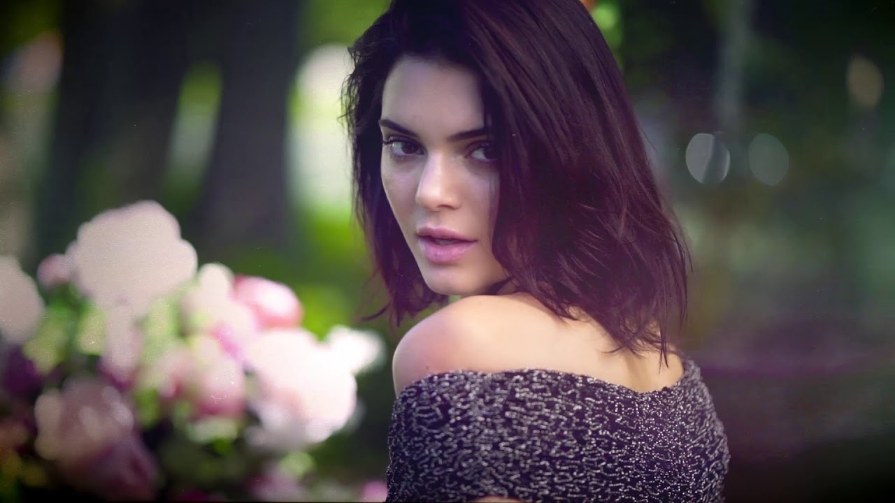 La Perla Fall/Winter 2017 Campaign - YouTube