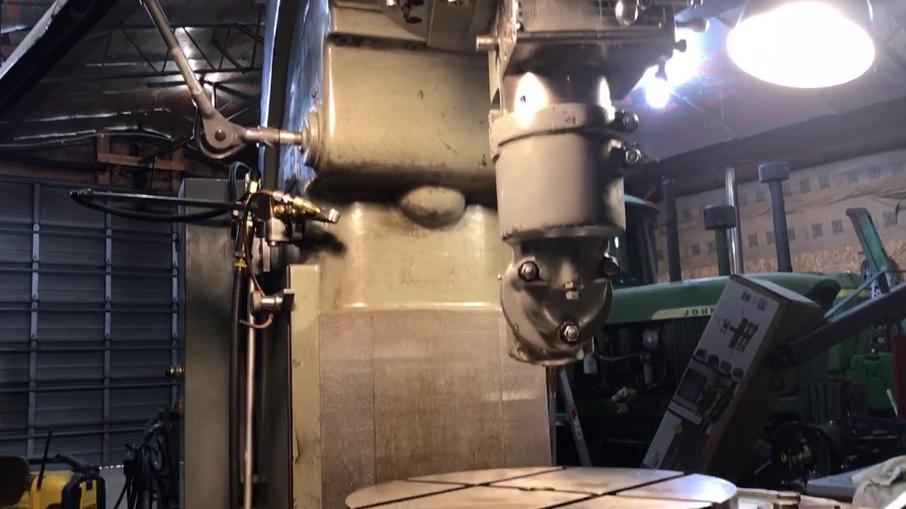 Kearney Trecker D milling machine universal milling attachment Part 2 ...