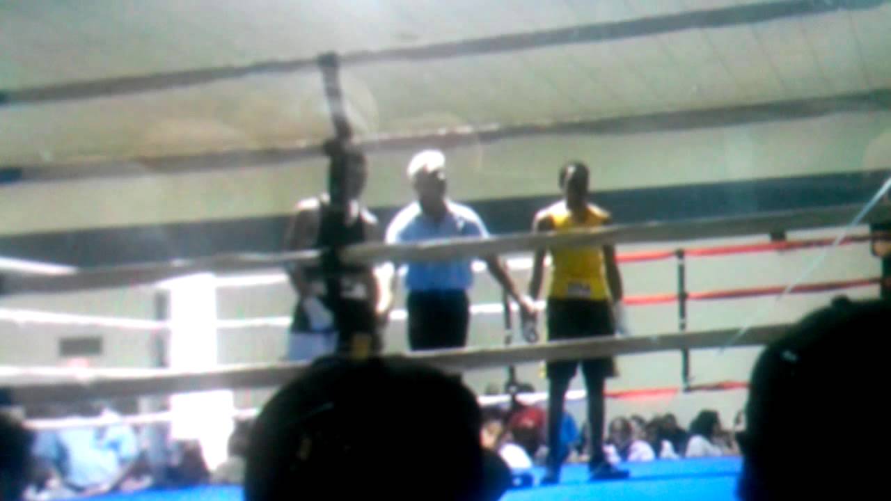Cade Howell Florida Golden Gloves 2014 Champion - YouTube