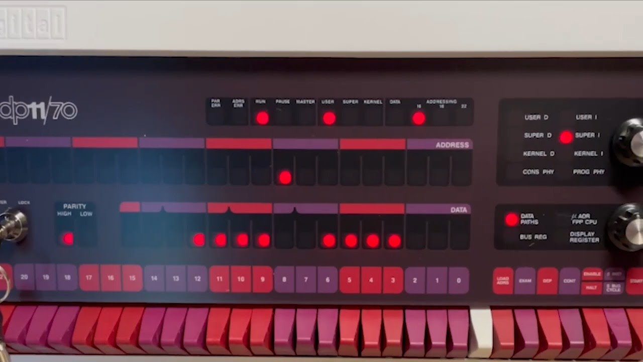 The PiDP-11 simulator in action - YouTube