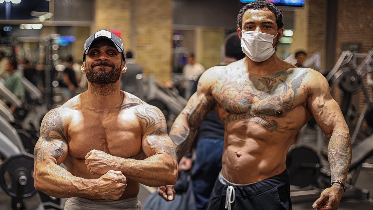 Building Big Delts & Exposing vulnerabilities in Bodybuilding!! - YouTube