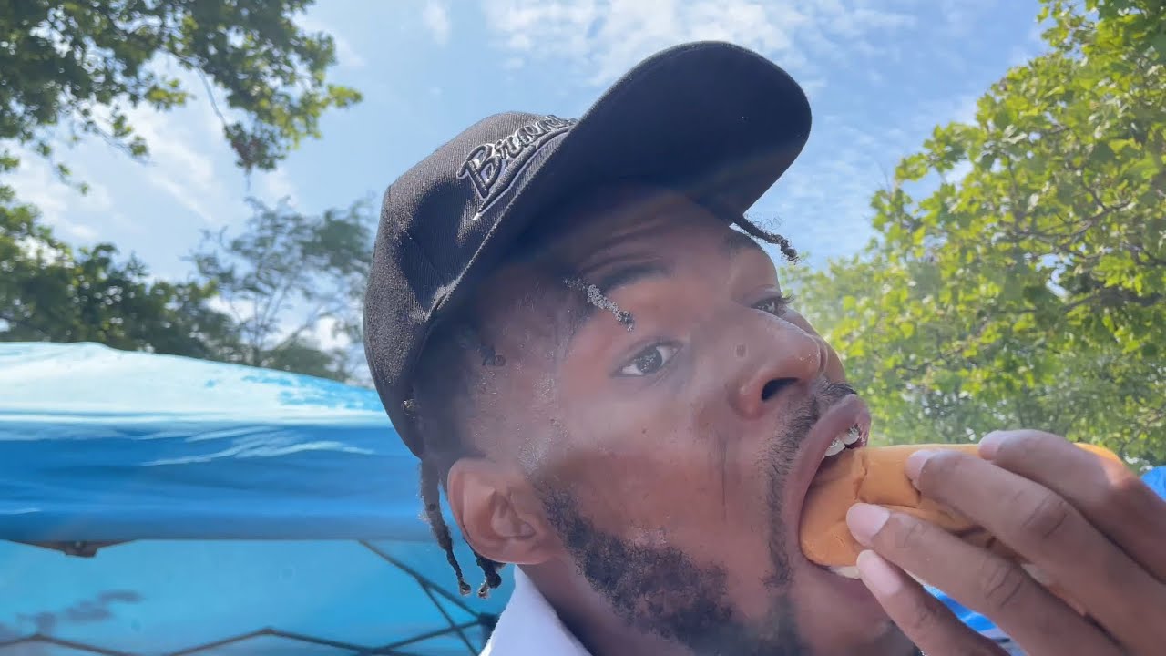 got caught eating a glizzy! 4TH OF JULY VLOG with the fam! - YouTube