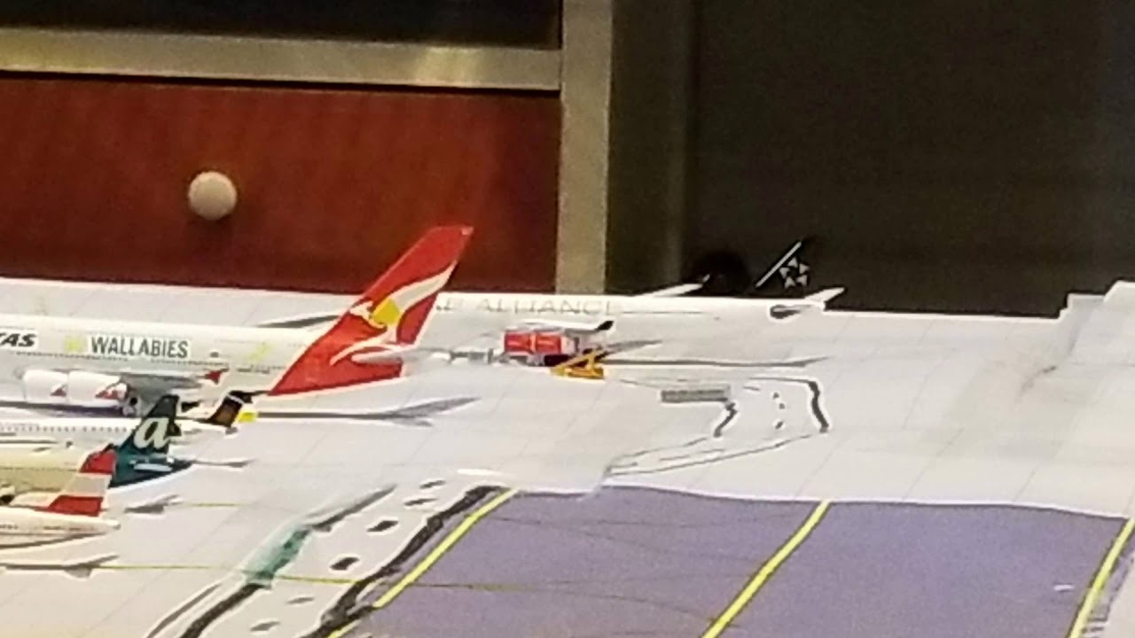 Plane overhead! - YouTube