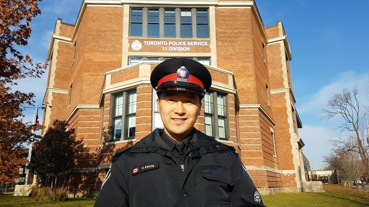 Toronto Police News - 2017.11.24 - S1E17 - YouTube