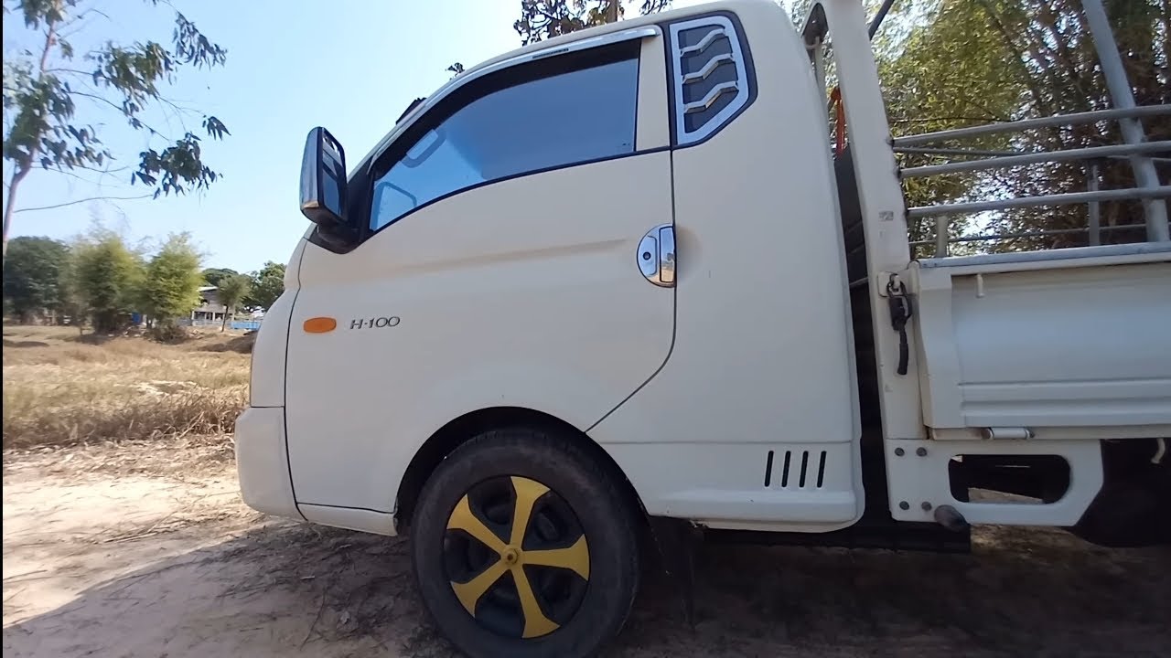 ລົດຮຸນໄດh100( Hyundai h100) - YouTube