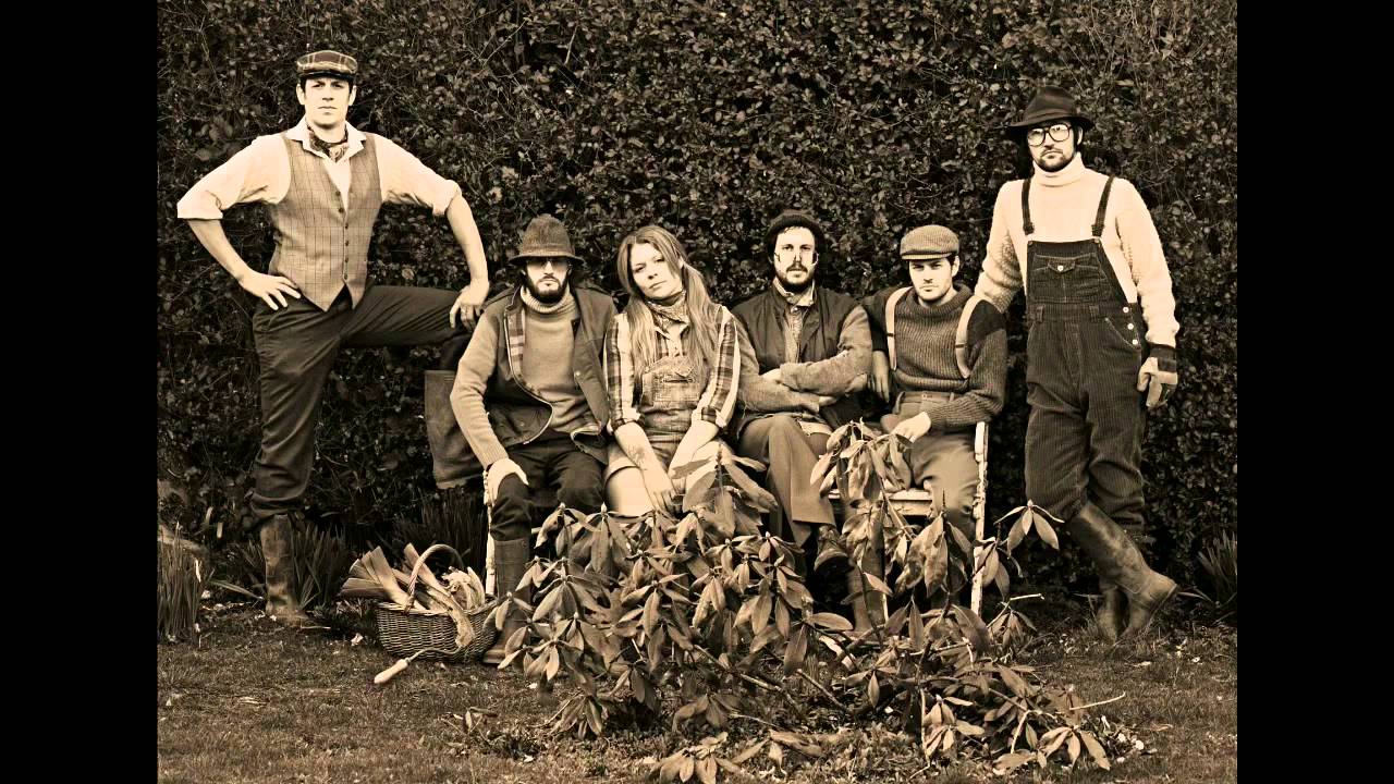 The Barker Band - Hold on - YouTube