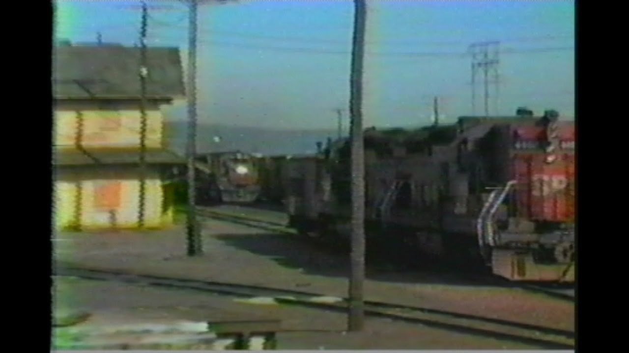 29. SOUTHERN PACIFIC SP 9306 at Springfield Oregon in 1984 with 5 ...