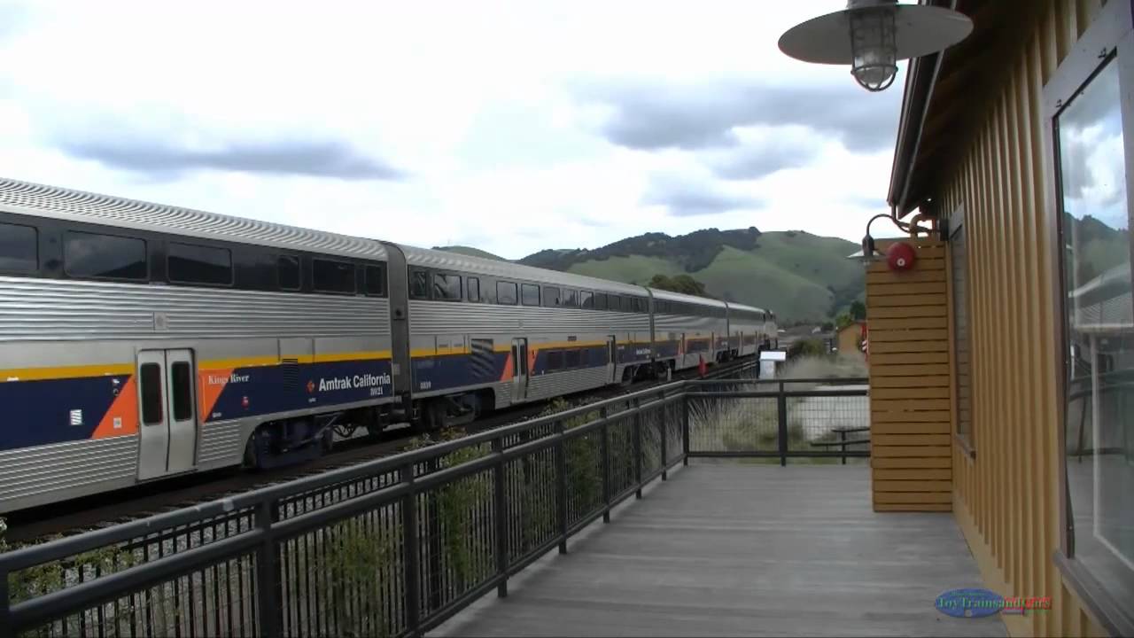 Amtrak Capitol Corridor Train Passing By Southern Pacific 2472 Steam ...