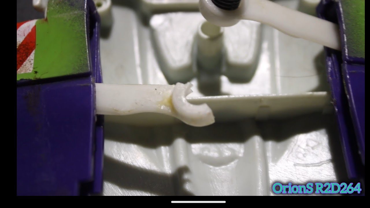 Can I fix Buzz Lightyear? - YouTube