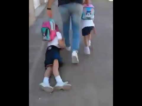 Tatil sonrası okula sevgiyle koşan öğrencilerimiz