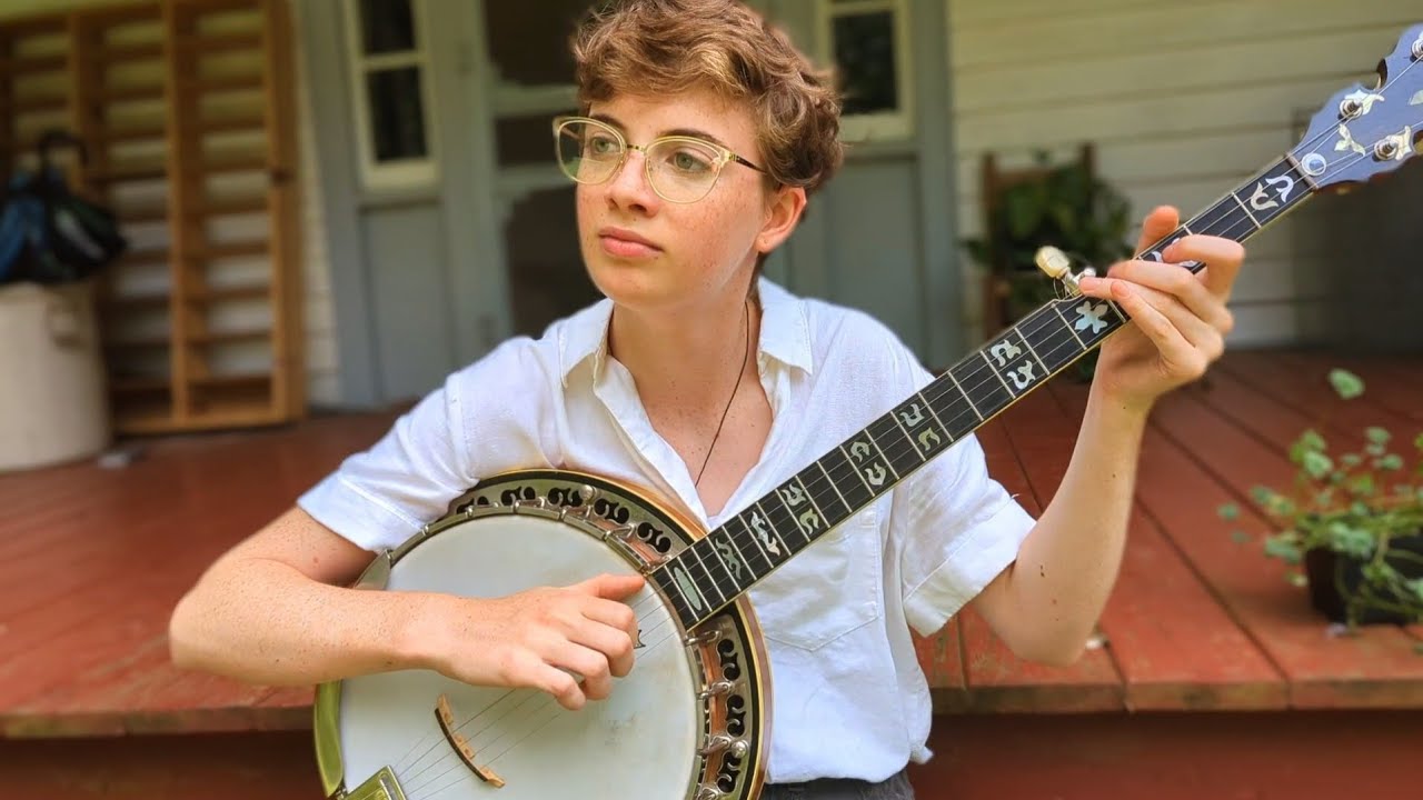 Checking the Mail & Playing the Banjo - Margo MacSweeney - YouTube