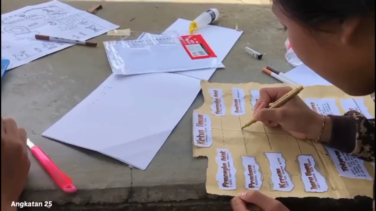 Pembuatan Mading PRAMUKA SMANSAP AMBALAN ARJUNA SRIKANDI yang mengusung ...