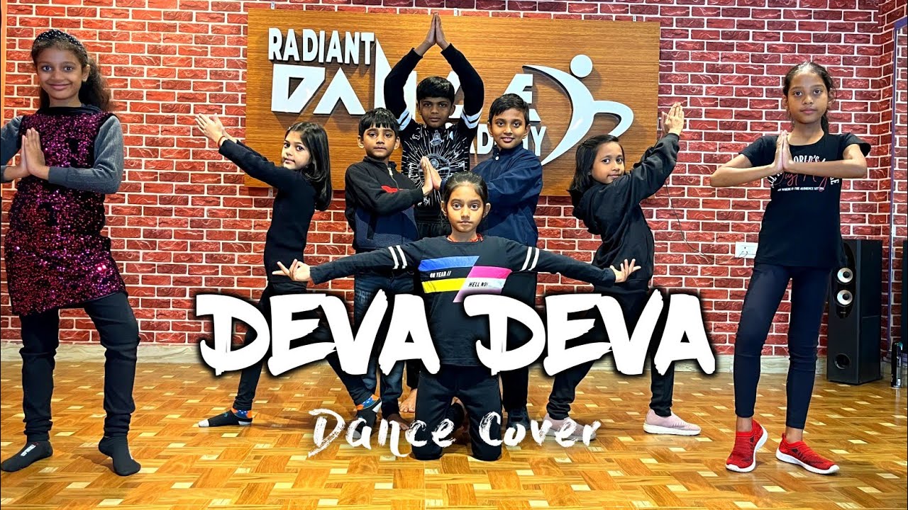 Deva Deva Dance Video | Bramhastra | Ranveer Kapoor | Aliya Bhatt ...